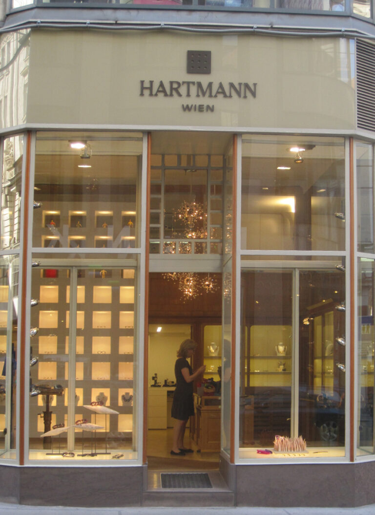 Hartmann Optics | J. & L. Lobmeyr