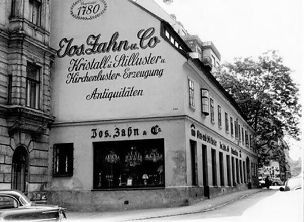 Lobmeyr – Six Generations of Glass History | J. & L. Lobmeyr